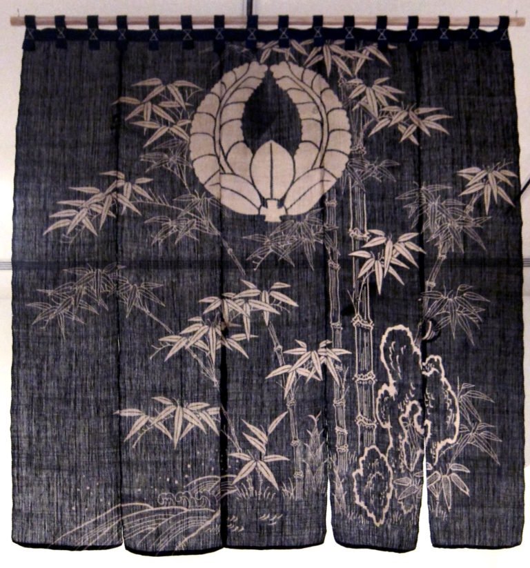 What is Tsutsugaki? – The Craft Atlas